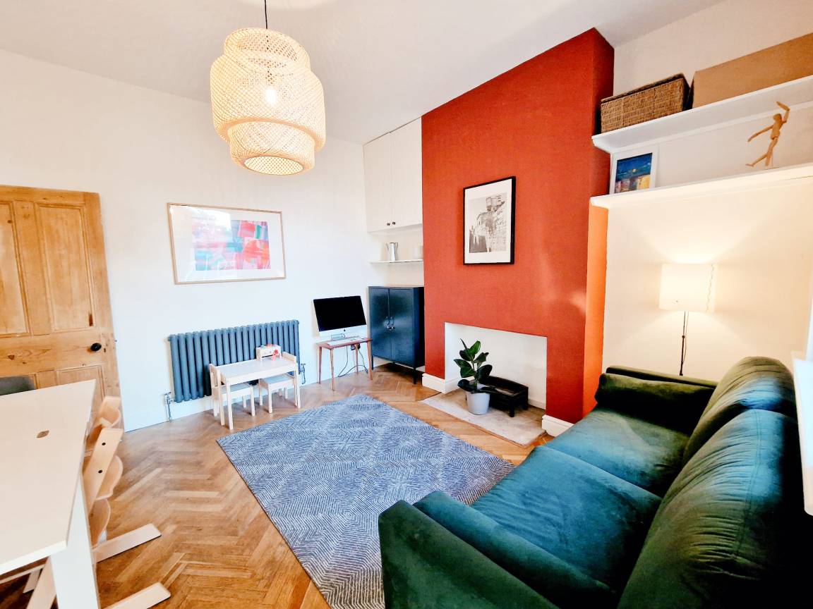 House ∙ 2 Bedrooms ∙ 4 Guests - Liverpool