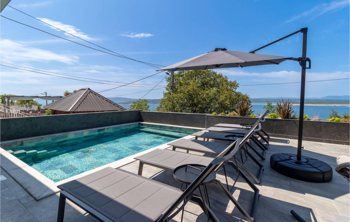 100 M² House ∙ 3 Bedrooms ∙ 6 Guests - Crikvenica