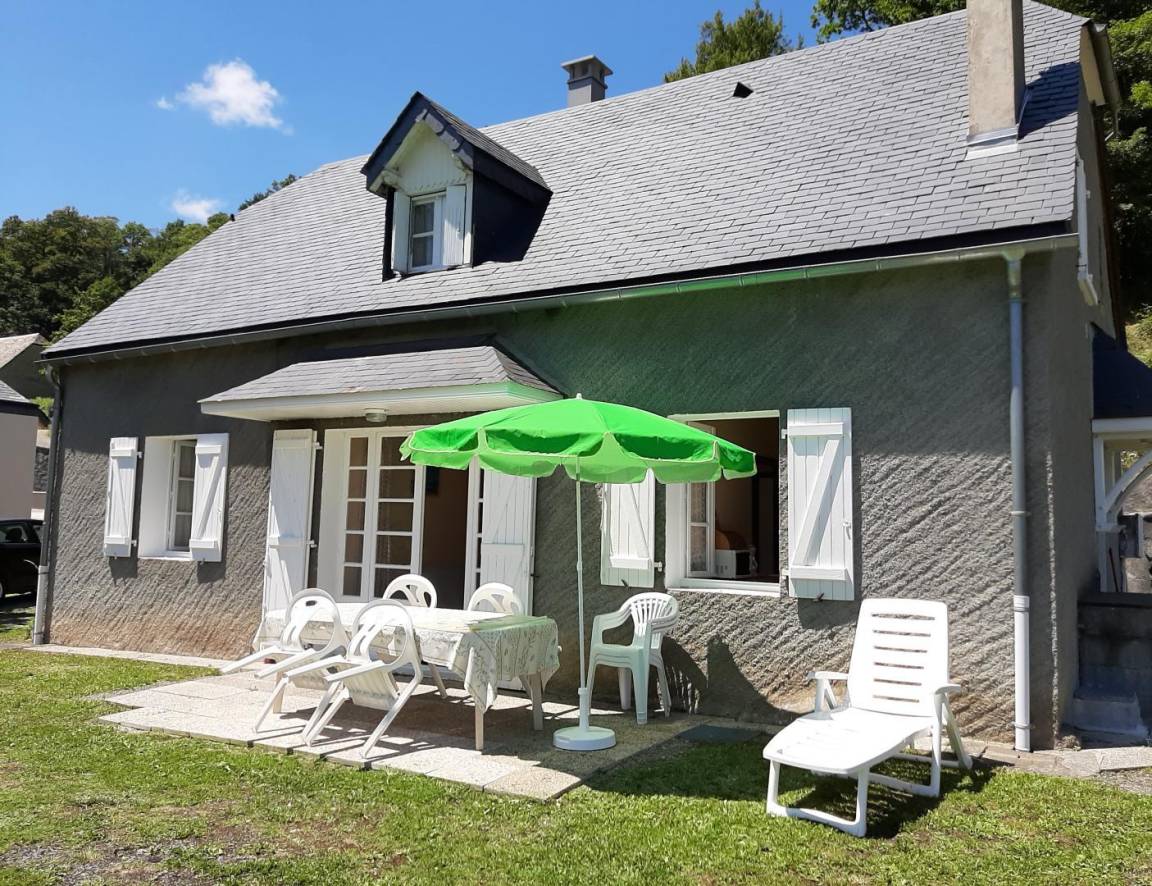 97 M² Gîte ∙ 4 Habitaciones ∙ 8 Huéspedes - Argelès-Gazost