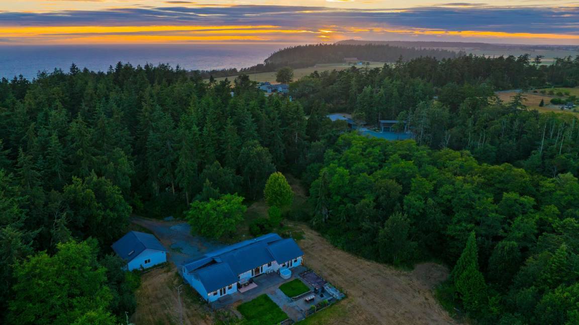 194 M² House ∙ 3 Bedrooms ∙ 6 Guests - Coupeville, WA