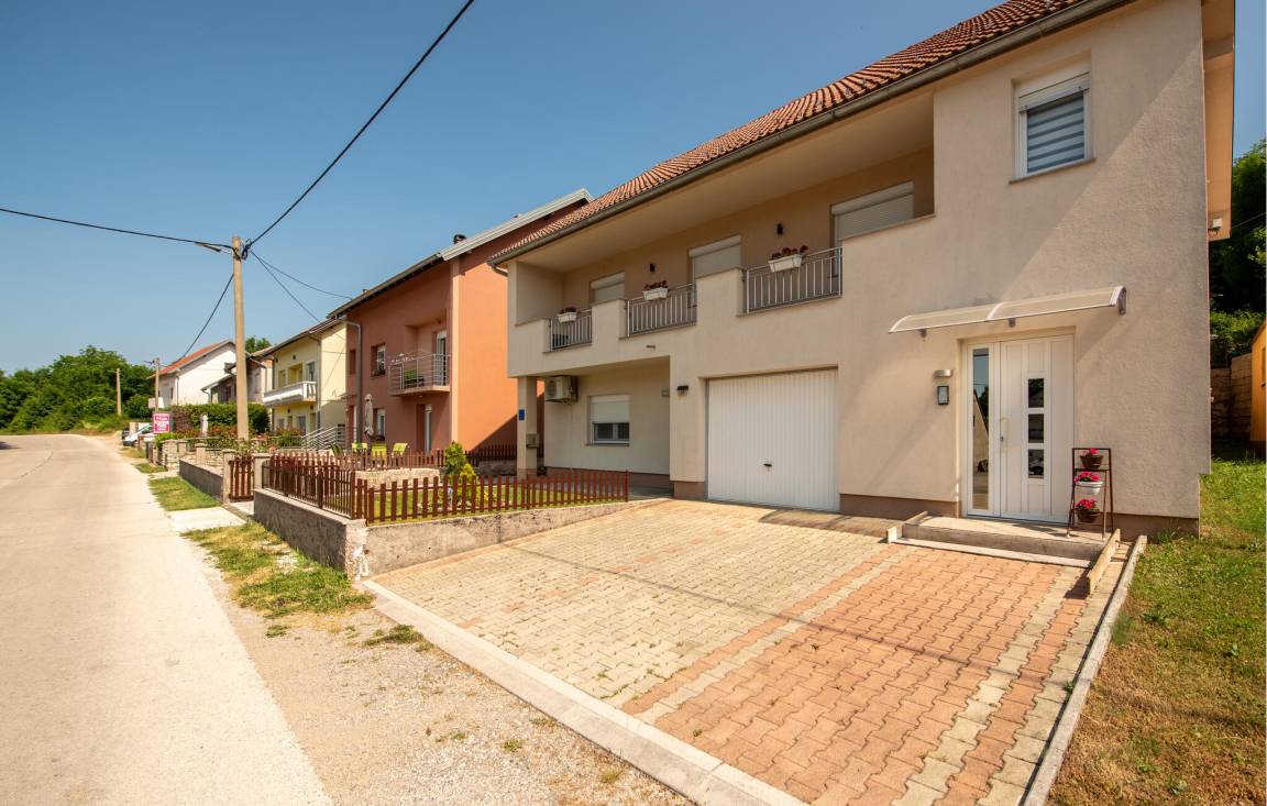 56 M² Ferienwohnung ∙ 1 Schlafzimmer ∙ 3 Gäste - Kroatien