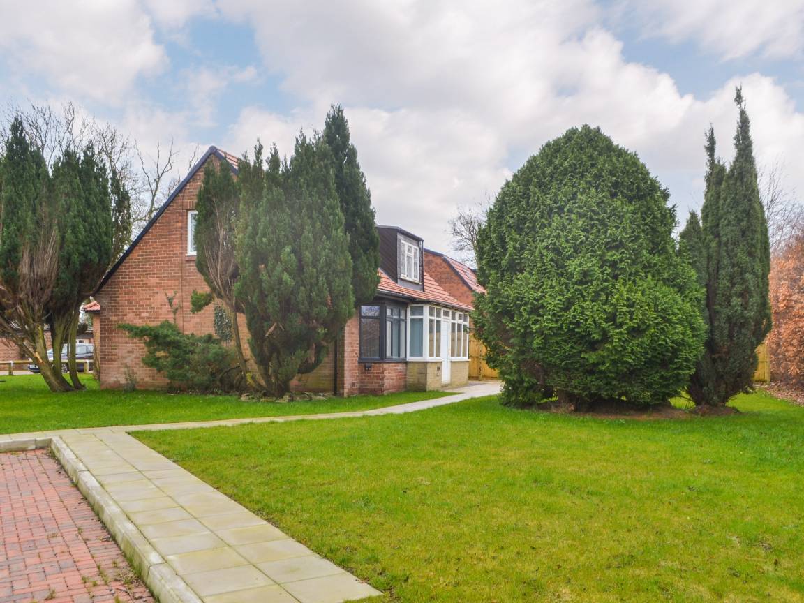 Cottage ∙ 4 Bedrooms ∙ 8 Guests - Gateshead
