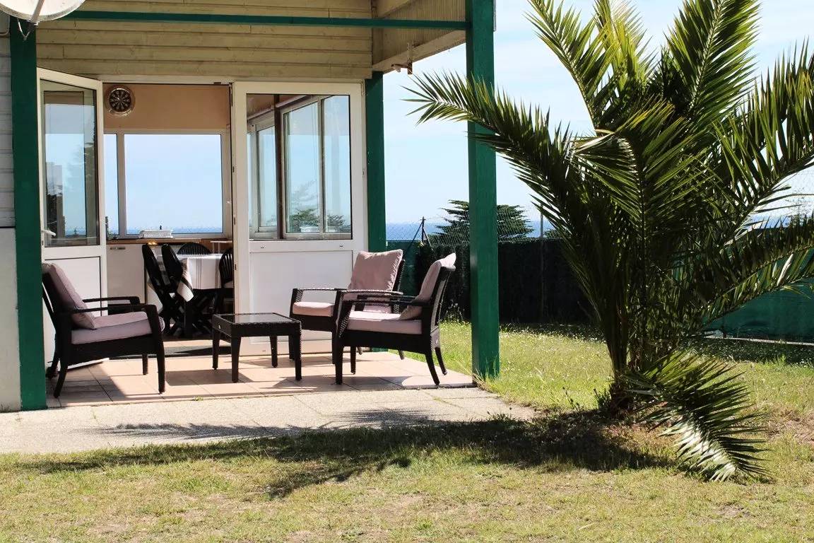 45 M² Huis ∙ 1 Slaapkamer ∙ 4 Gasten - Plurien