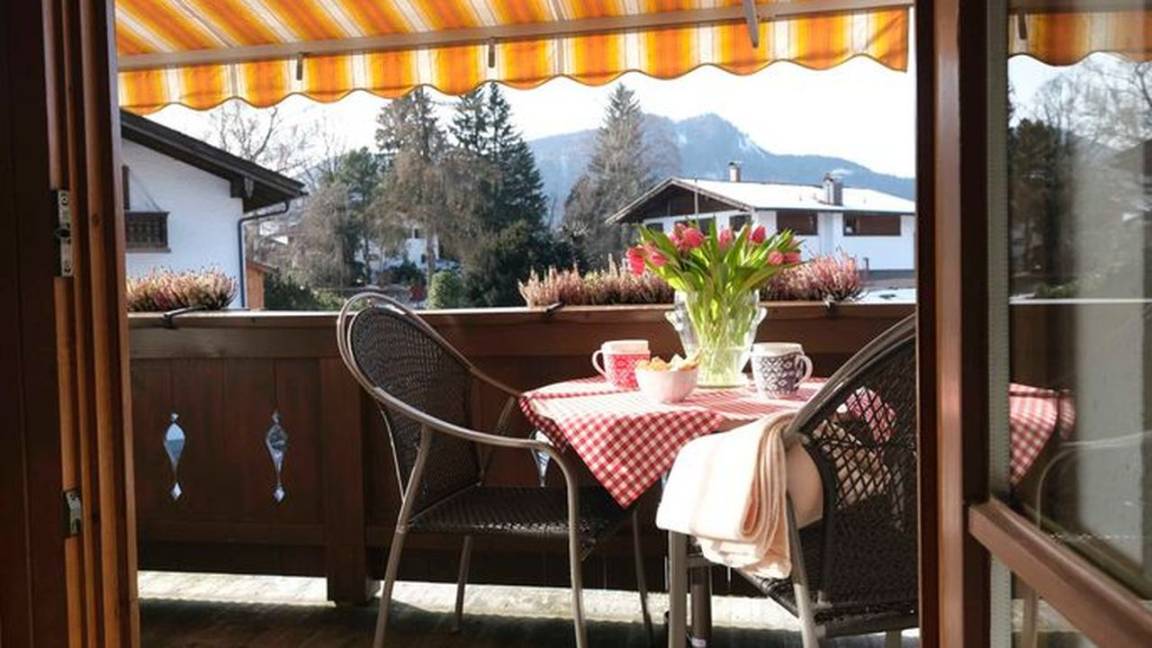 42 M² Ferienwohnung ∙ 2 Gäste - Rottach-Egern