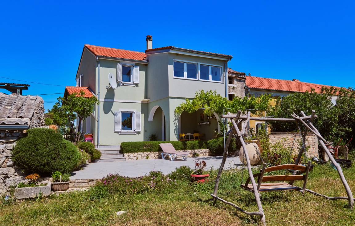 88 M² Casa ∙ 3 Habitaciones ∙ 6 Huéspedes - Cres
