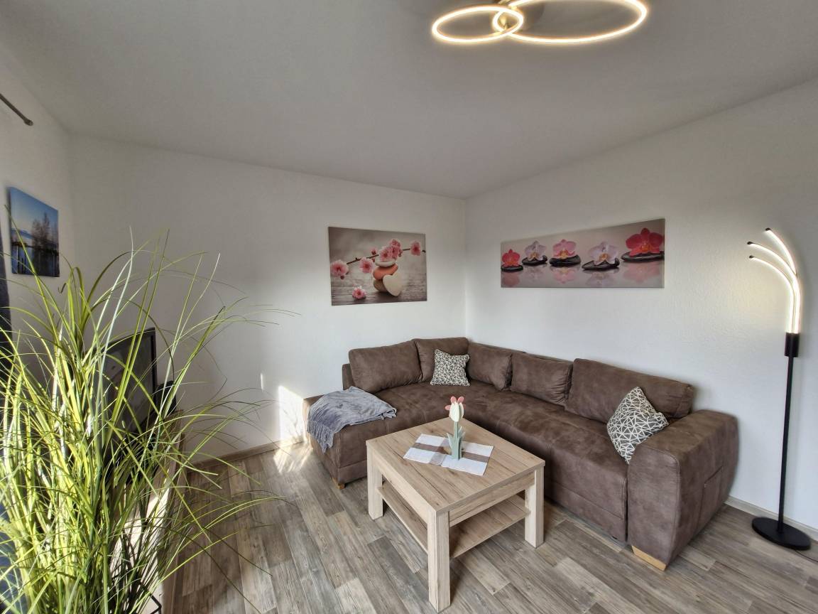 56 M² Ferienwohnung ∙ 1 Schlafzimmer ∙ 2 Gäste - Bad Nenndorf