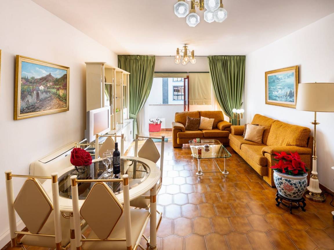 140 M² Apartment ∙ 3 Bedrooms ∙ 5 Guests - Municipality of Las Palmas