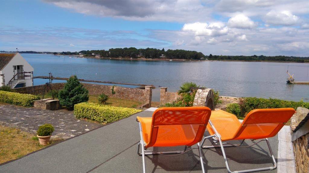 250 M² Villa ∙ 4 Bedrooms ∙ 6 Guests - Brittany