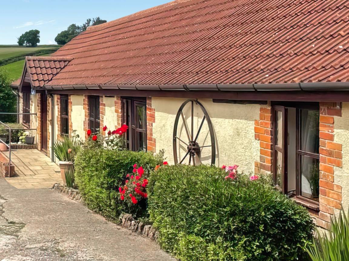 Cottage ∙ 2 Bedrooms ∙ 4 Guests - Dorset