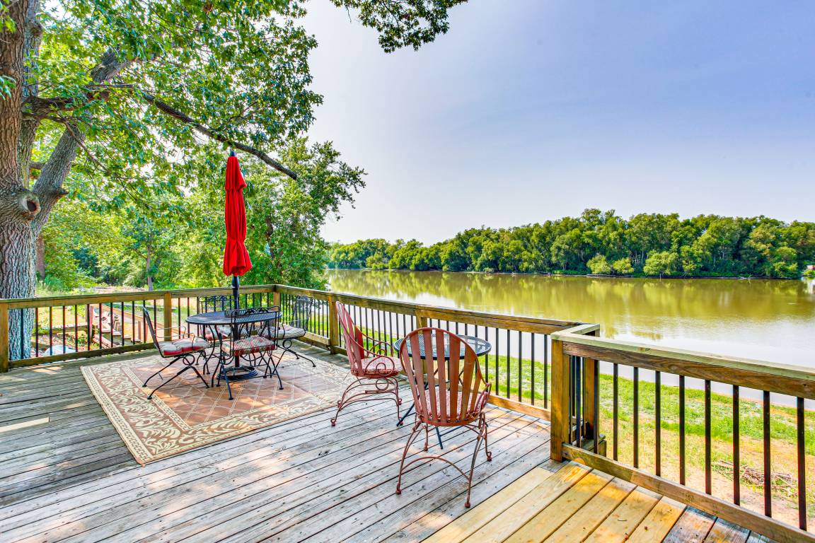 83 M² House ∙ 2 Bedrooms ∙ 7 Guests - Havana, IL