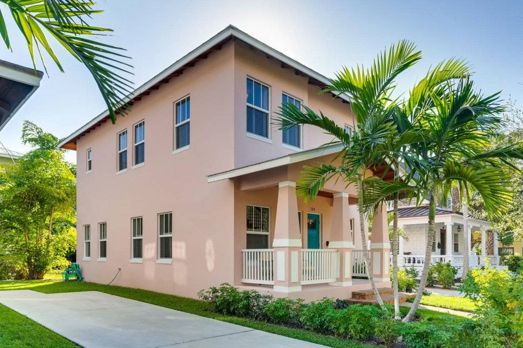 167 M² House ∙ 3 Bedrooms ∙ 6 Guests - West Palm Beach, FL