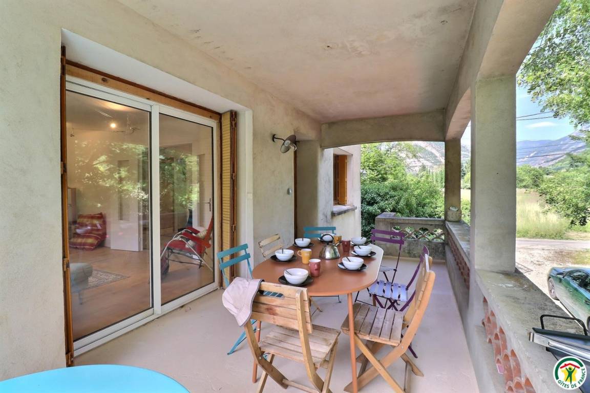 95 M² Gîte ∙ 3 Chambres ∙ 6 Personnes - Die