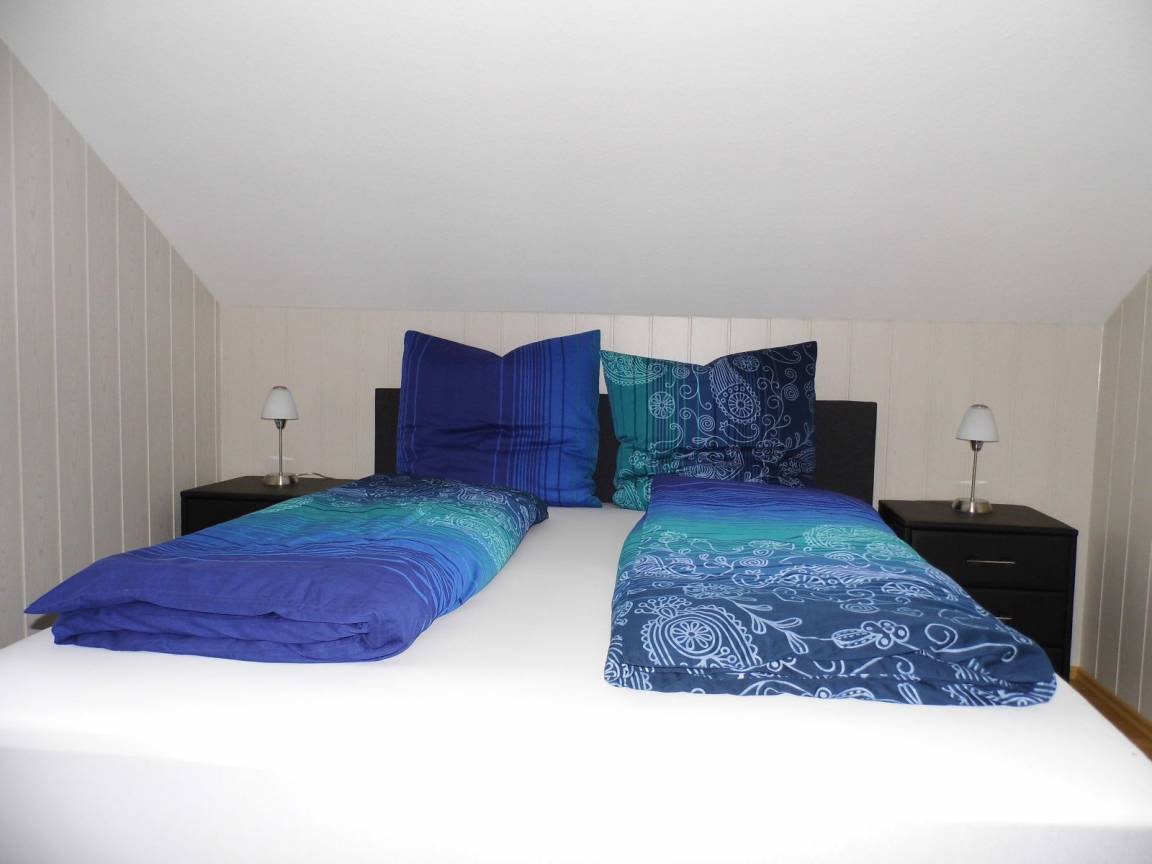 75 M² Ferienwohnung ∙ 1 Schlafzimmer ∙ 6 Gäste - Bad Sassendorf