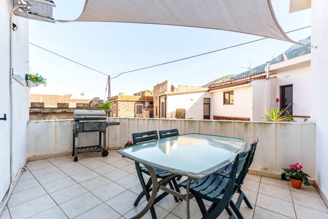 60 M² Appartement ∙ 2 Slaapkamers ∙ 5 Gasten - Cala Gonone