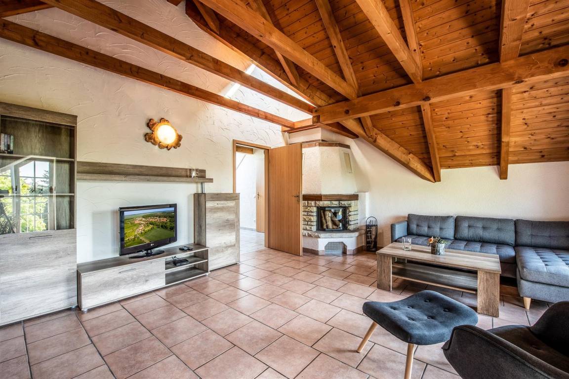 65 M² Ferienwohnung ∙ 1 Schlafzimmer ∙ 4 Gäste - Apolda