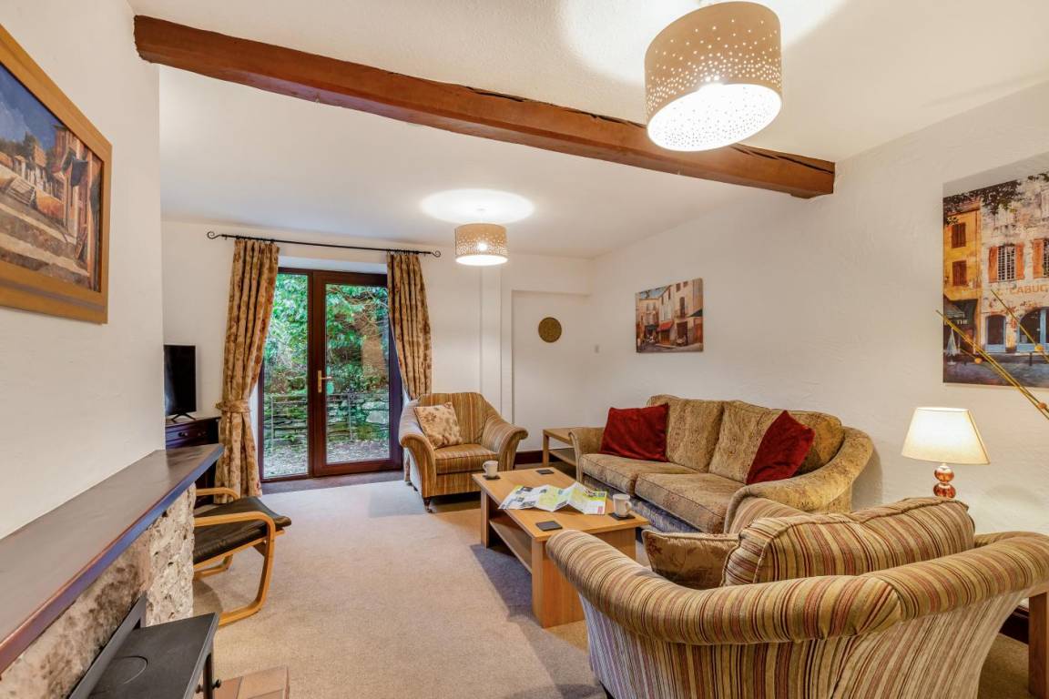 Cottage ∙ 2 Bedrooms ∙ 5 Guests - Newby Bridge