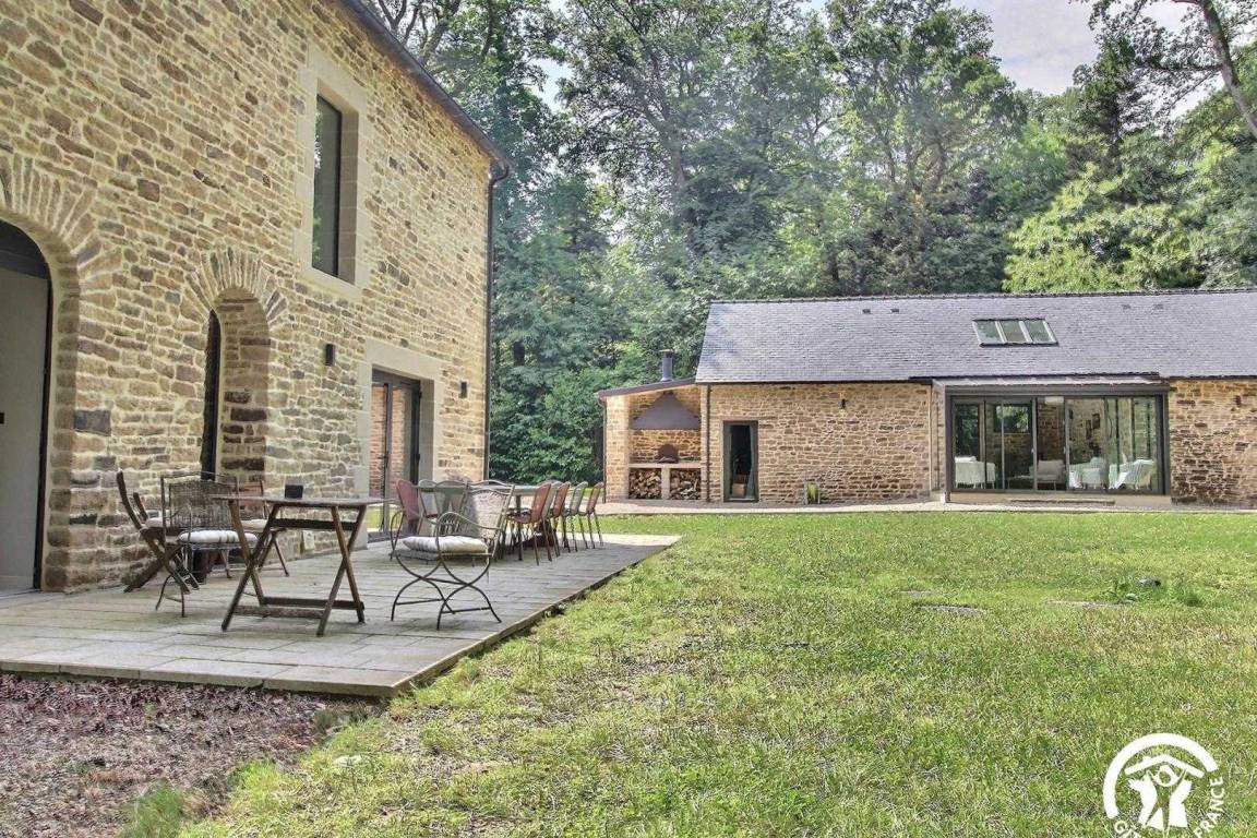 145 M² Gîte ∙ 5 Chambres ∙ 8 Personnes - Vannes