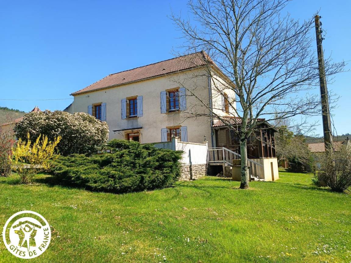 118 M² Gîte ∙ 3 Chambres ∙ 8 Personnes - Lot