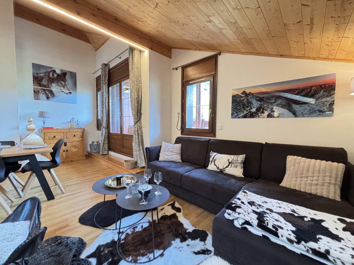 75 M² Appartement ∙ 3 Chambres ∙ 8 Personnes - Flumet