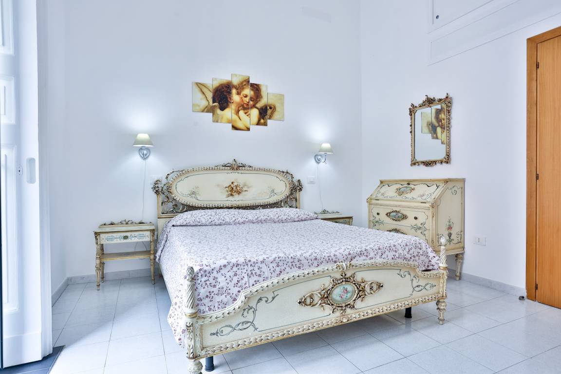 15 M² Studio Flat ∙ 1 Bedroom ∙ 3 Guests - Salerno