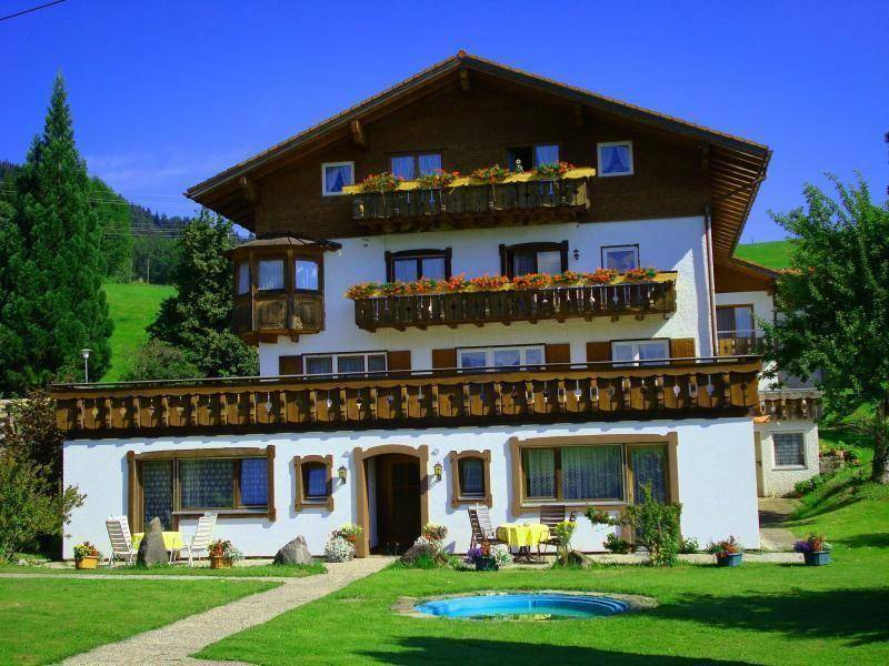 55 M² Ferienwohnung ∙ 1 Schlafzimmer ∙ 4 Gäste - Ofterschwang