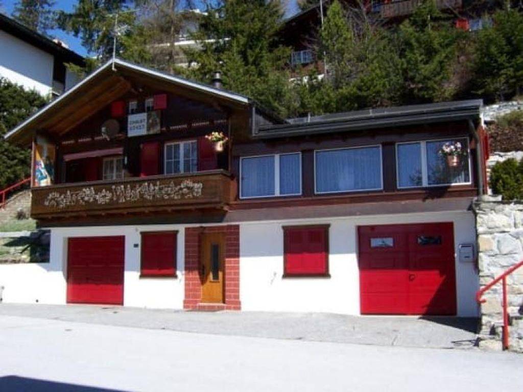 110 M² Ferienhaus ∙ 3 Schlafzimmer ∙ 7 Gäste - Leukerbad
