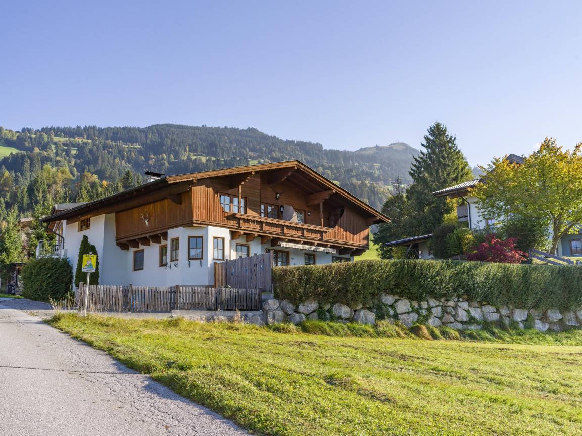132 M² Ferienwohnung ∙ 3 Schlafzimmer ∙ 6 Gäste - Itter