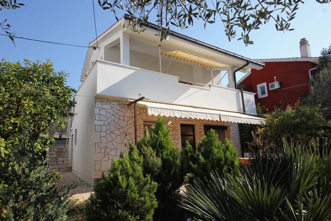 43 M² Ferienwohnung ∙ 2 Schlafzimmer ∙ 4 Gäste - Maslinica