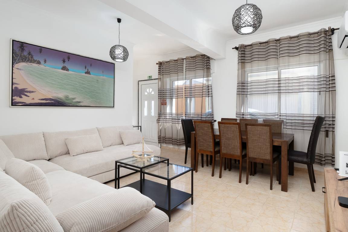 200 M² Huis ∙ 4 Slaapkamers ∙ 8 Gasten - Olhão