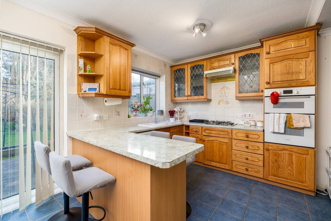 186 M² House ∙ 5 Bedrooms ∙ 10 Guests - St Albans