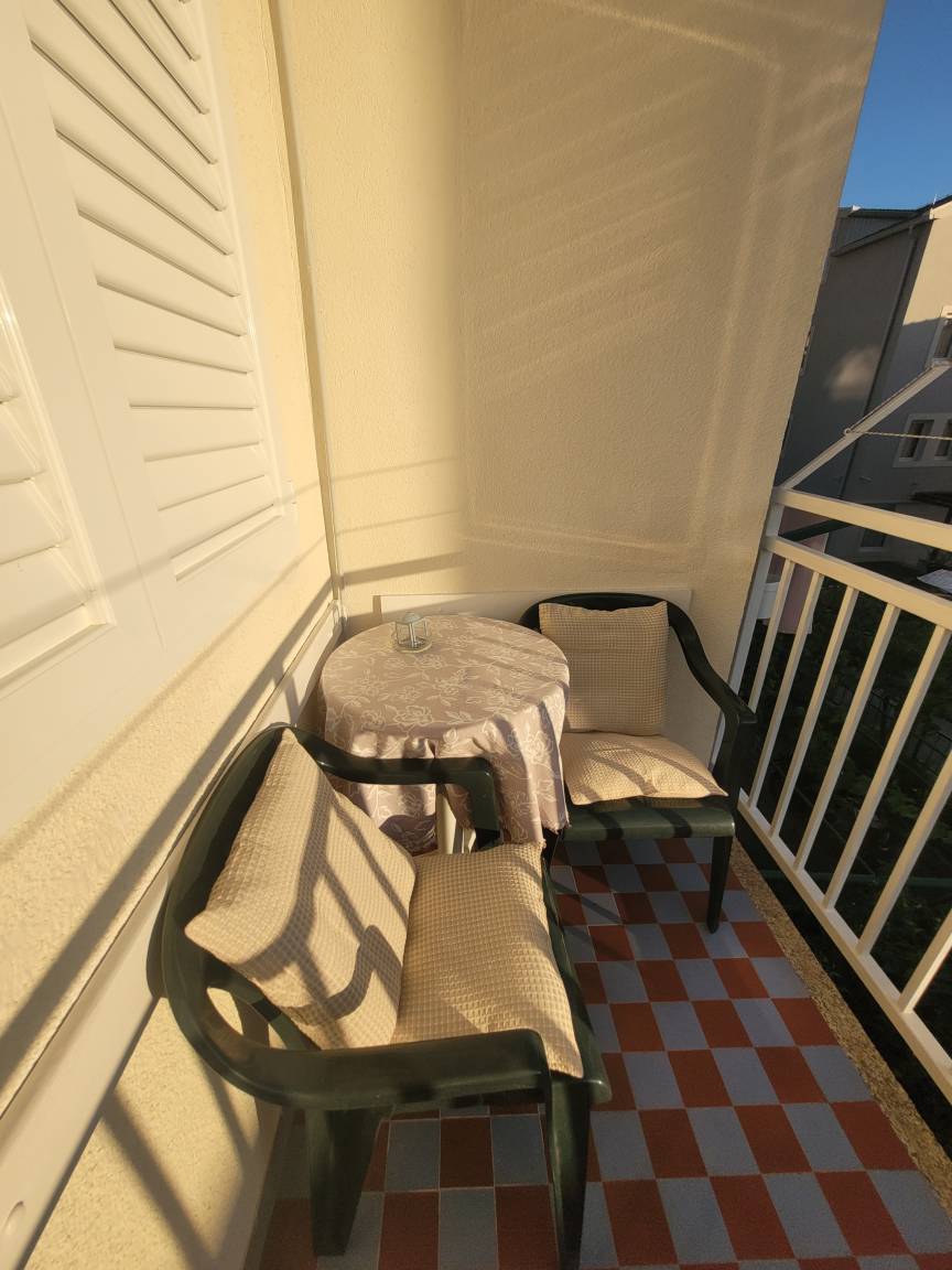 22 M² Ferienhaus ∙ 1 Schlafzimmer ∙ 2 Gäste - Baška Voda