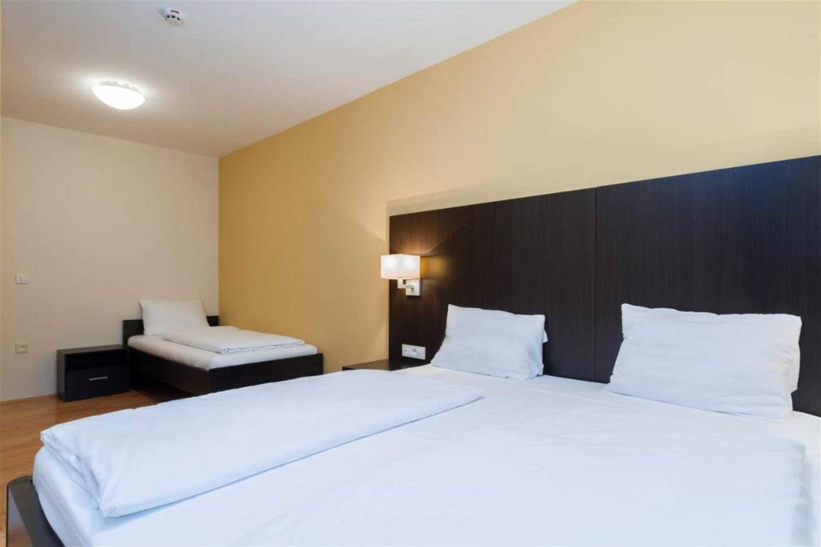 72 M² Apartment ∙ 1 Bedroom ∙ 4 Guests - Portorož