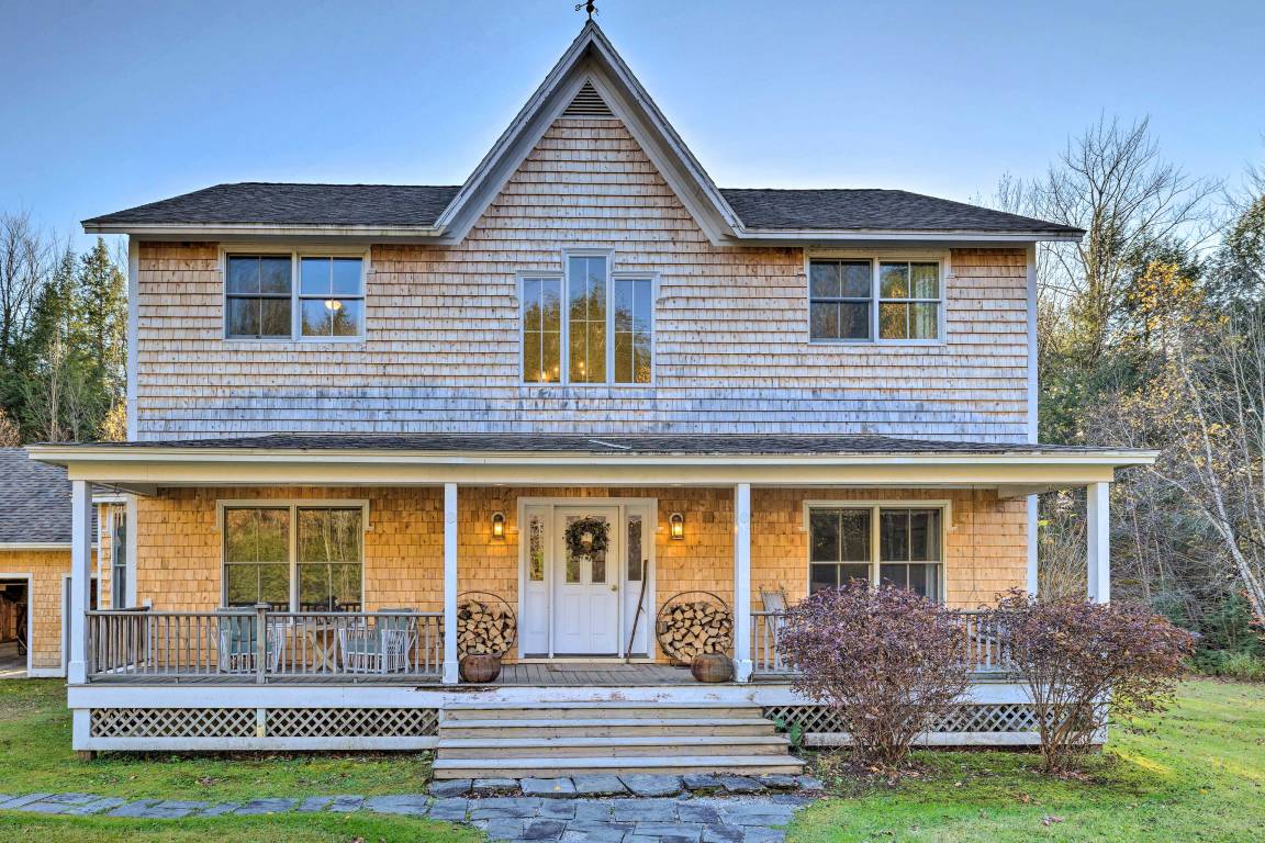 222 M² House ∙ 4 Bedrooms ∙ 9 Guests - New England