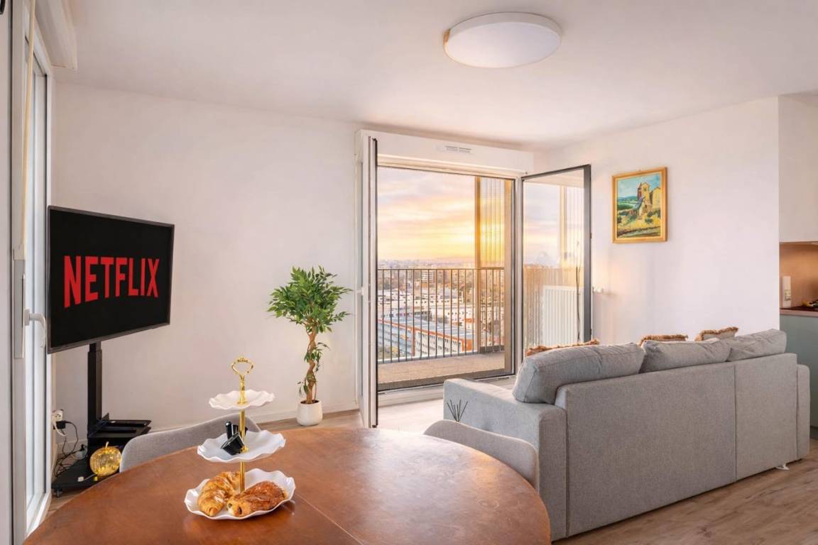 66 M² Appartement ∙ 2 Chambres ∙ 6 Personnes - Massy