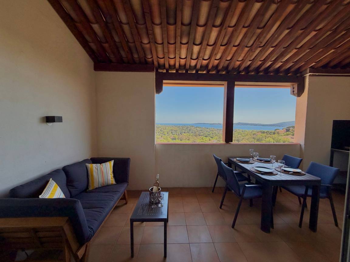 36 M² Apartment ∙ 1 Bedroom ∙ 4 Guests - Grimaud