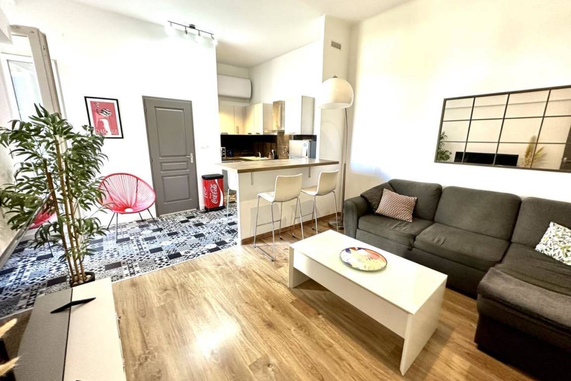 60 M² Apartment ∙ 2 Bedrooms ∙ 4 Guests - Ajaccio