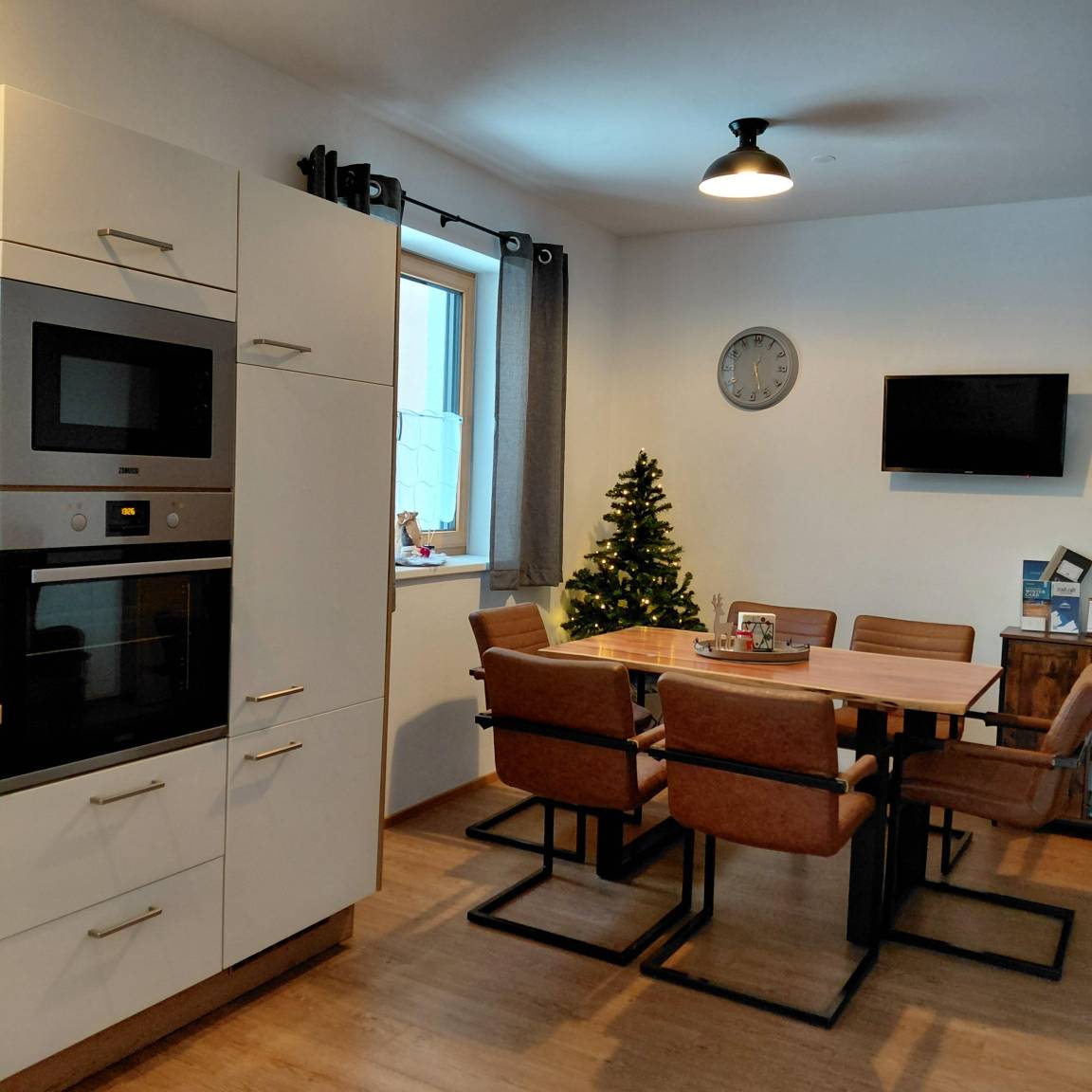 90 M² Ferienwohnung ∙ 1 Schlafzimmer ∙ 5 Gäste - Rauris