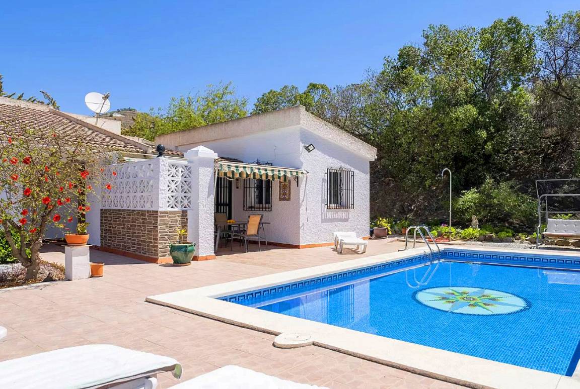 120 M² Casa De Campo ∙ 3 Habitaciones ∙ 6 Huéspedes - Torrox Costa