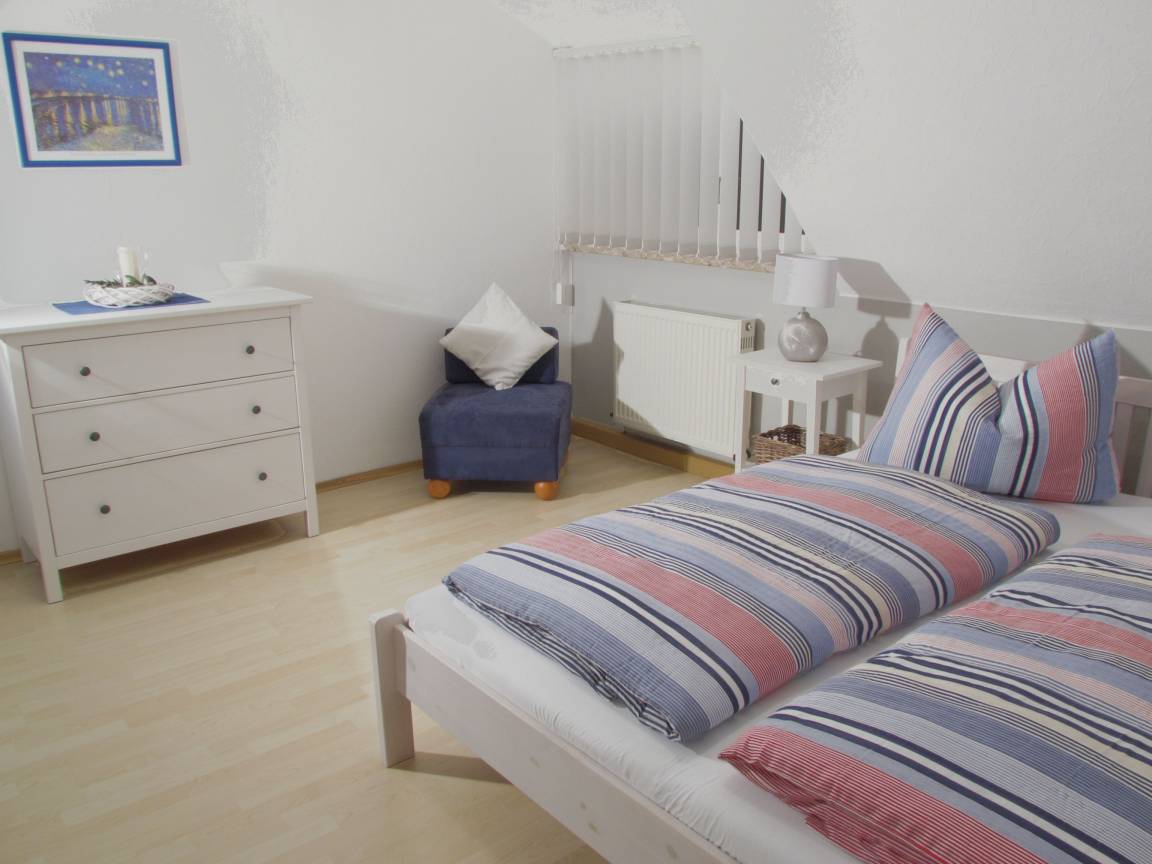 90 M² Ferienwohnung ∙ 2 Schlafzimmer ∙ 5 Gäste - Hirschberg