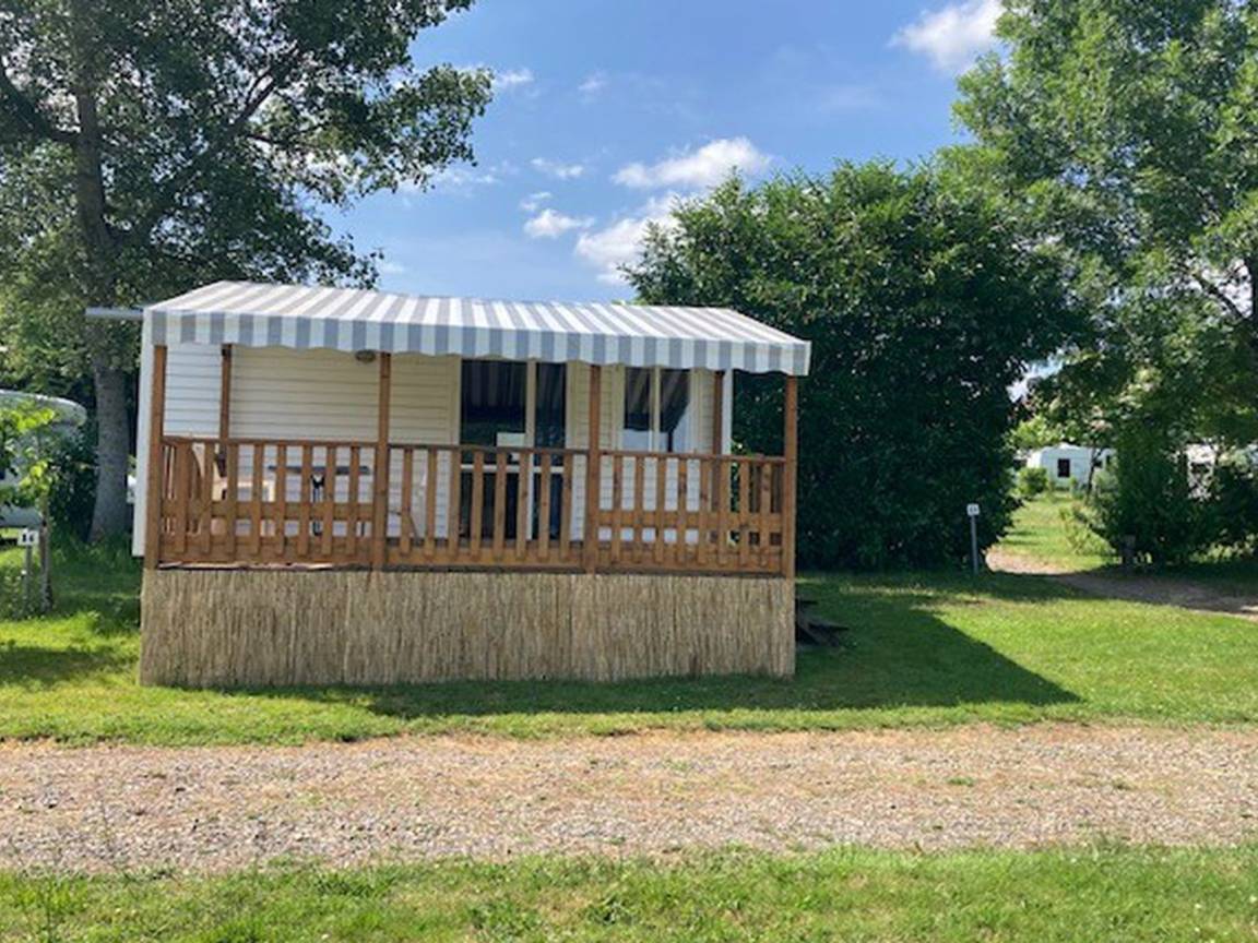 110 M² Mobil-home ∙ 2 Chambres ∙ 2 Personnes - Indre