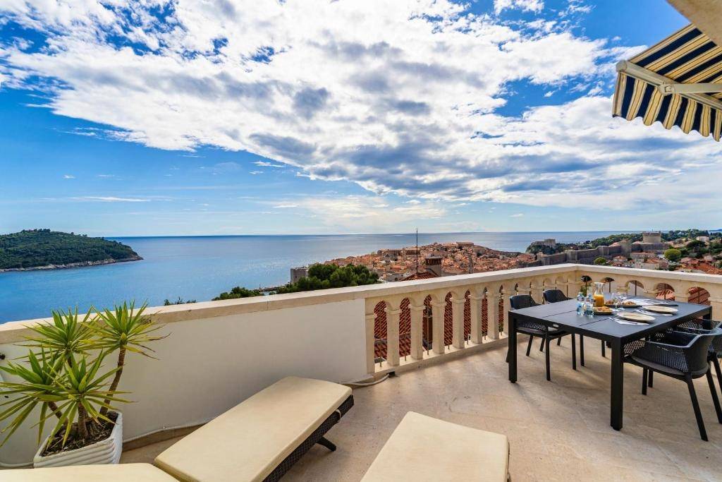 69 M² Apartamento ∙ 2 Habitaciones ∙ 5 Huéspedes - Dubrovnik
