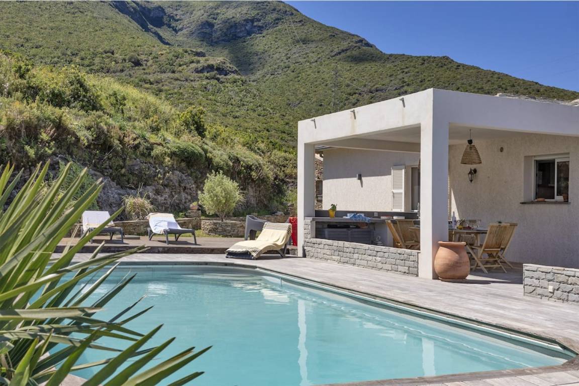 220 M² Villa ∙ 5 Habitaciones ∙ 10 Huéspedes - Cap Corse