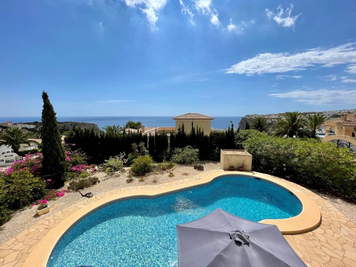 172 M² Villa ∙ 3 Slaapkamers ∙ 6 Gasten - Benitachell