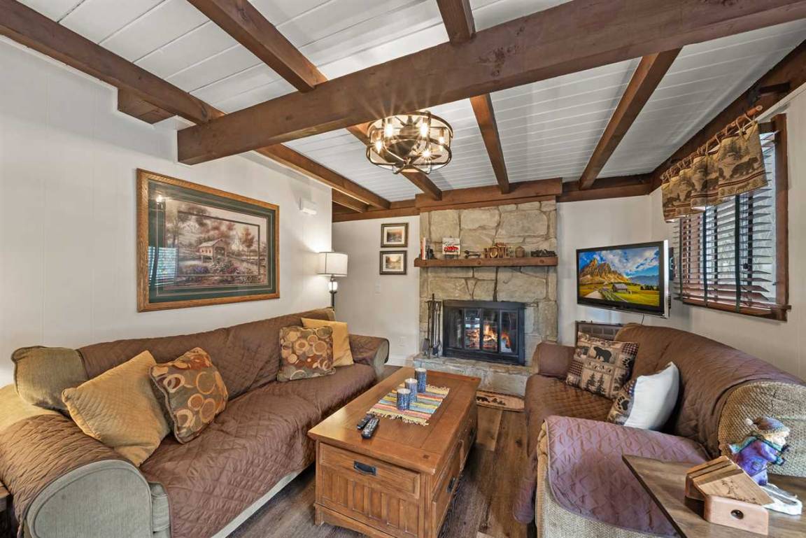 87 M² Cabin ∙ 3 Bedrooms ∙ 6 Guests - Beech Mountain, NC