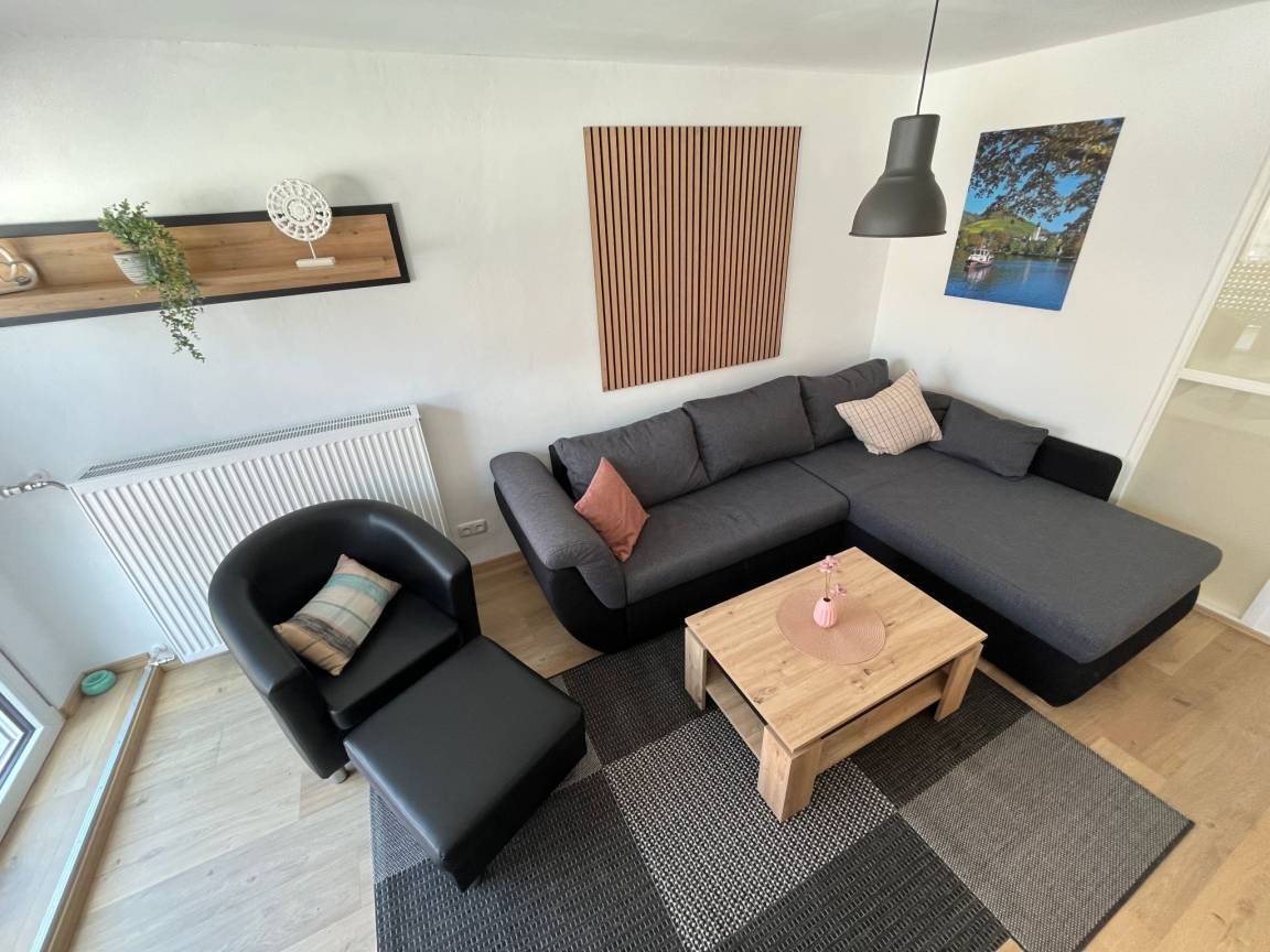 75 M² Appartement ∙ 3 Slaapkamers ∙ 5 Gasten - Zell