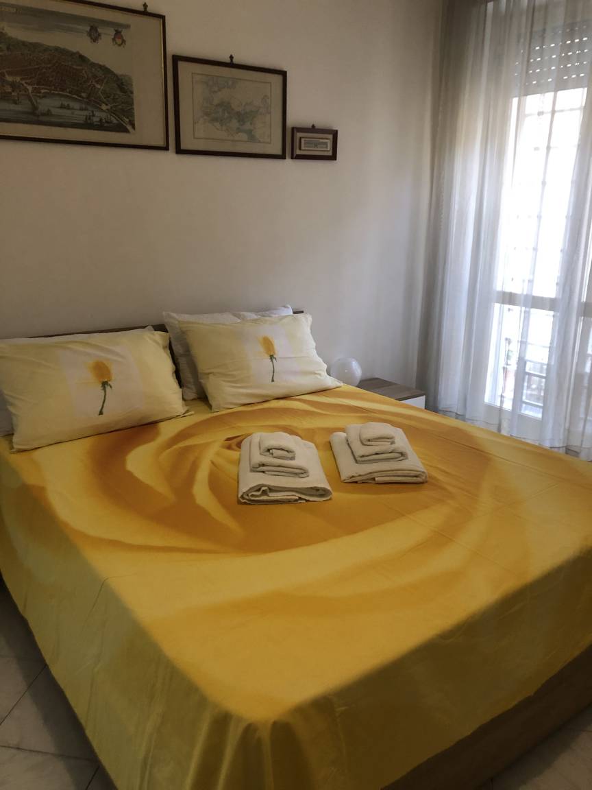 60 M² Apartamento ∙ 1 Habitación ∙ 4 Huéspedes - Nápoles