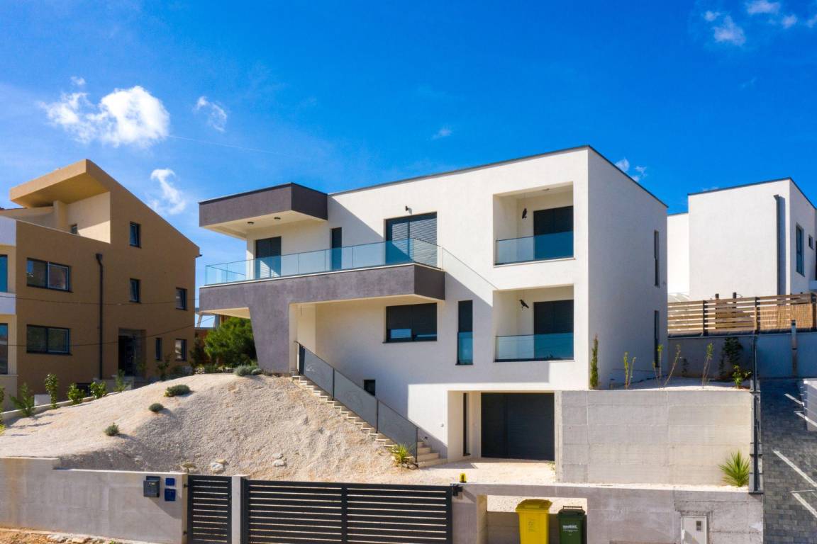 180 M² Huis ∙ 4 Slaapkamers ∙ 8 Gasten - Medulin