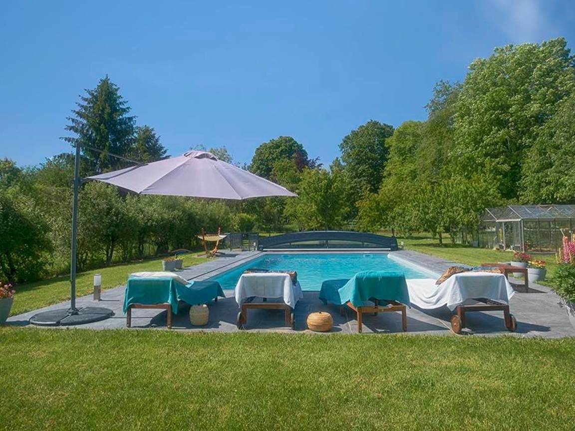 25 M² Chambre D'hôtes ∙ 1 Chambre ∙ 4 Personnes - Yonne