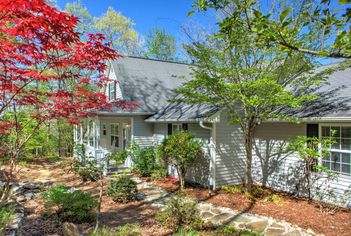 159 M² House ∙ 3 Bedrooms ∙ 6 Guests - Cashiers, NC