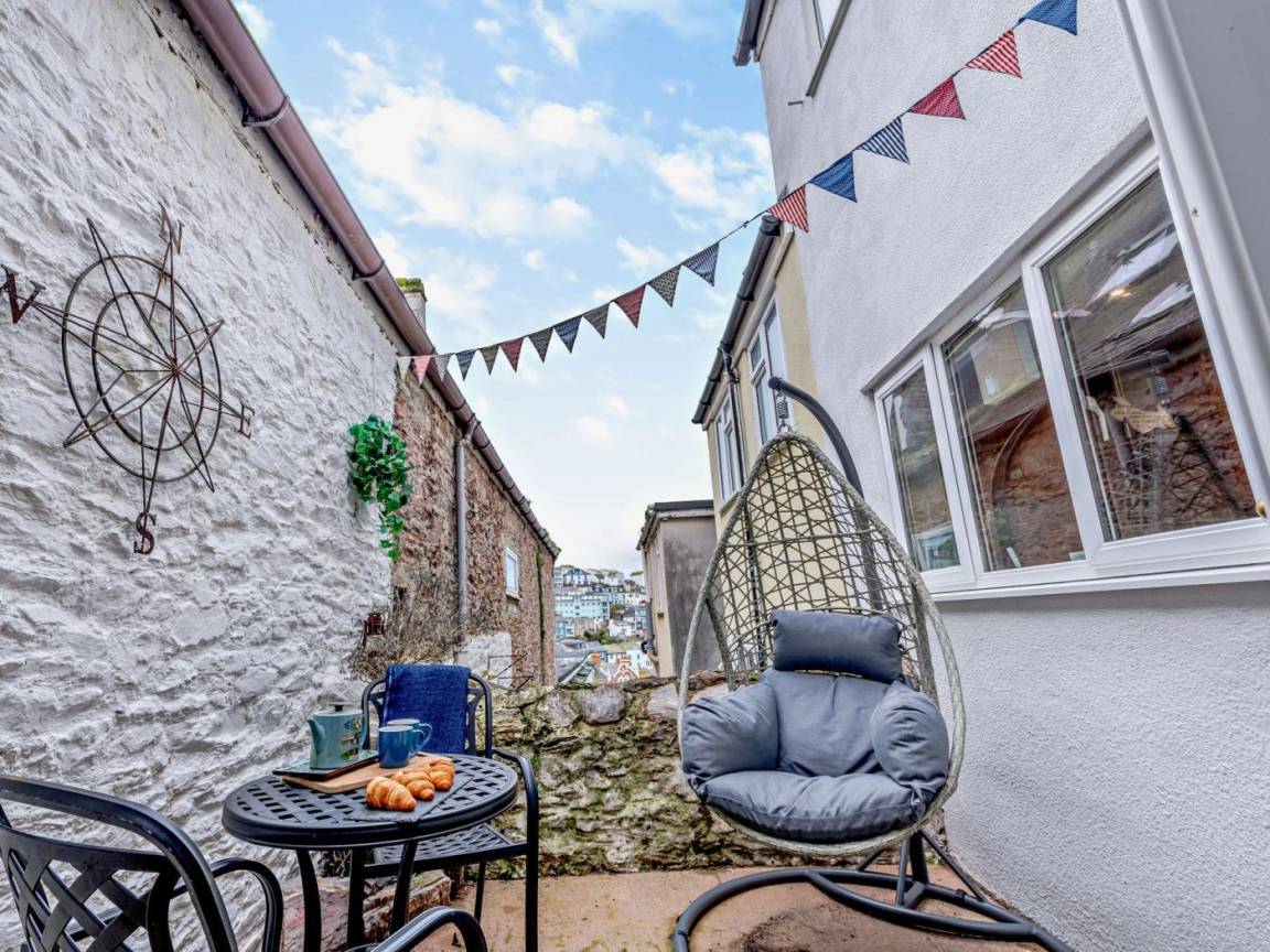 Cottage ∙ 2 Bedrooms ∙ 4 Guests - Brixham